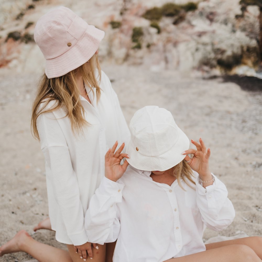 Dip In The Pool Bucket Hat – Breezyswimwear